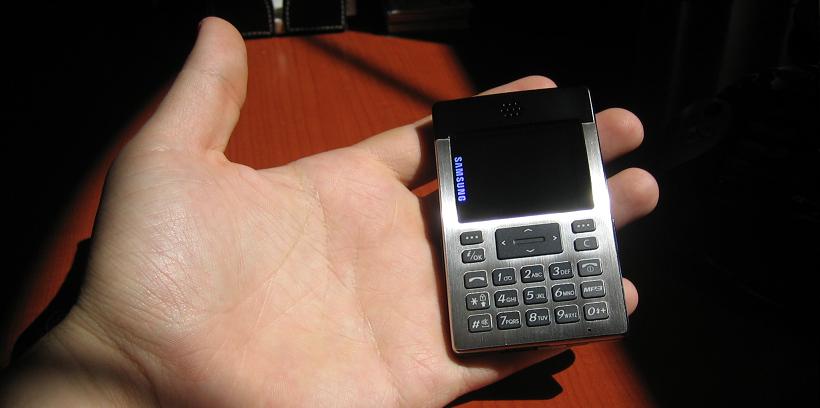 Samsung P300: Pictures, full review, and comparison to t809 | Howard ...